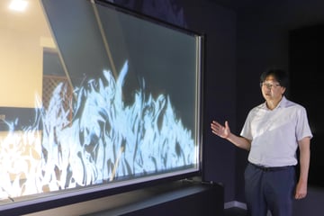 Scientists develop a cost-effective 100-inch transparent screen | Cybernews