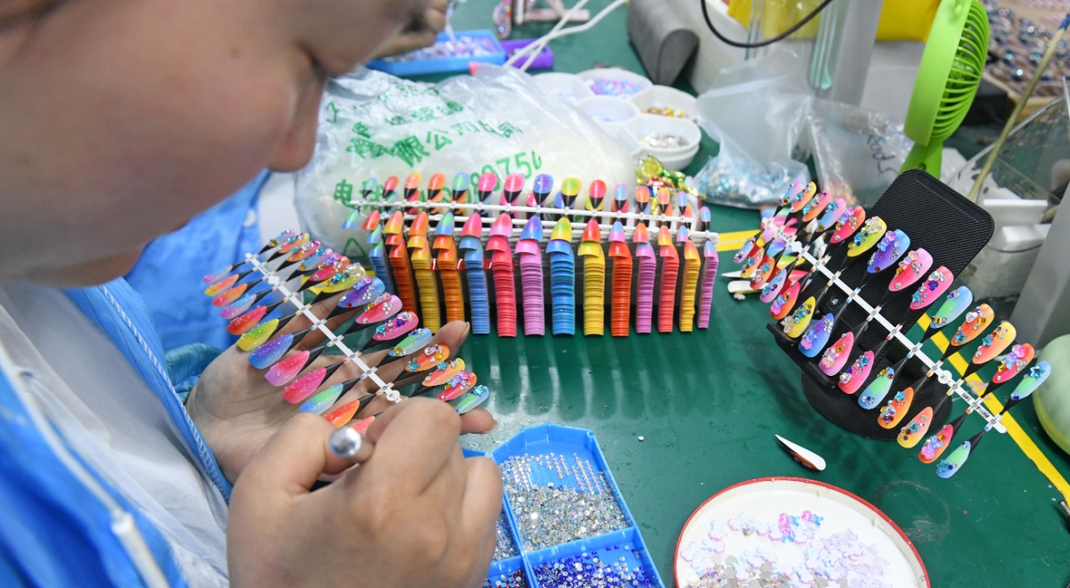 €7M laundered through German nail salons, restaurants | Cybernews